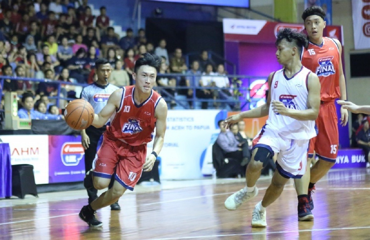 Lie Kurniawan Terobsesi Membesarkan Badan Selama #dirumahaja | DBL ID