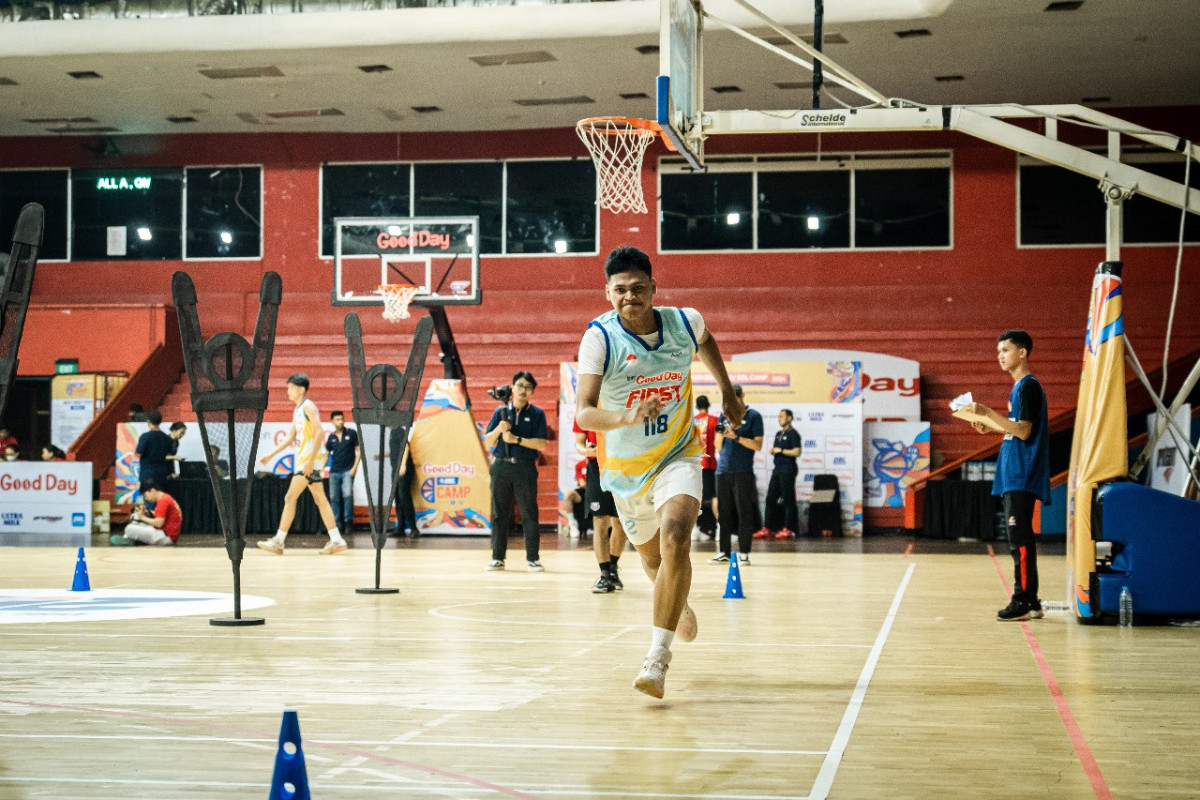 To The Future: Lulus dari SMA, Vito Bratta Merapat ke Ubaya! | DBL ID