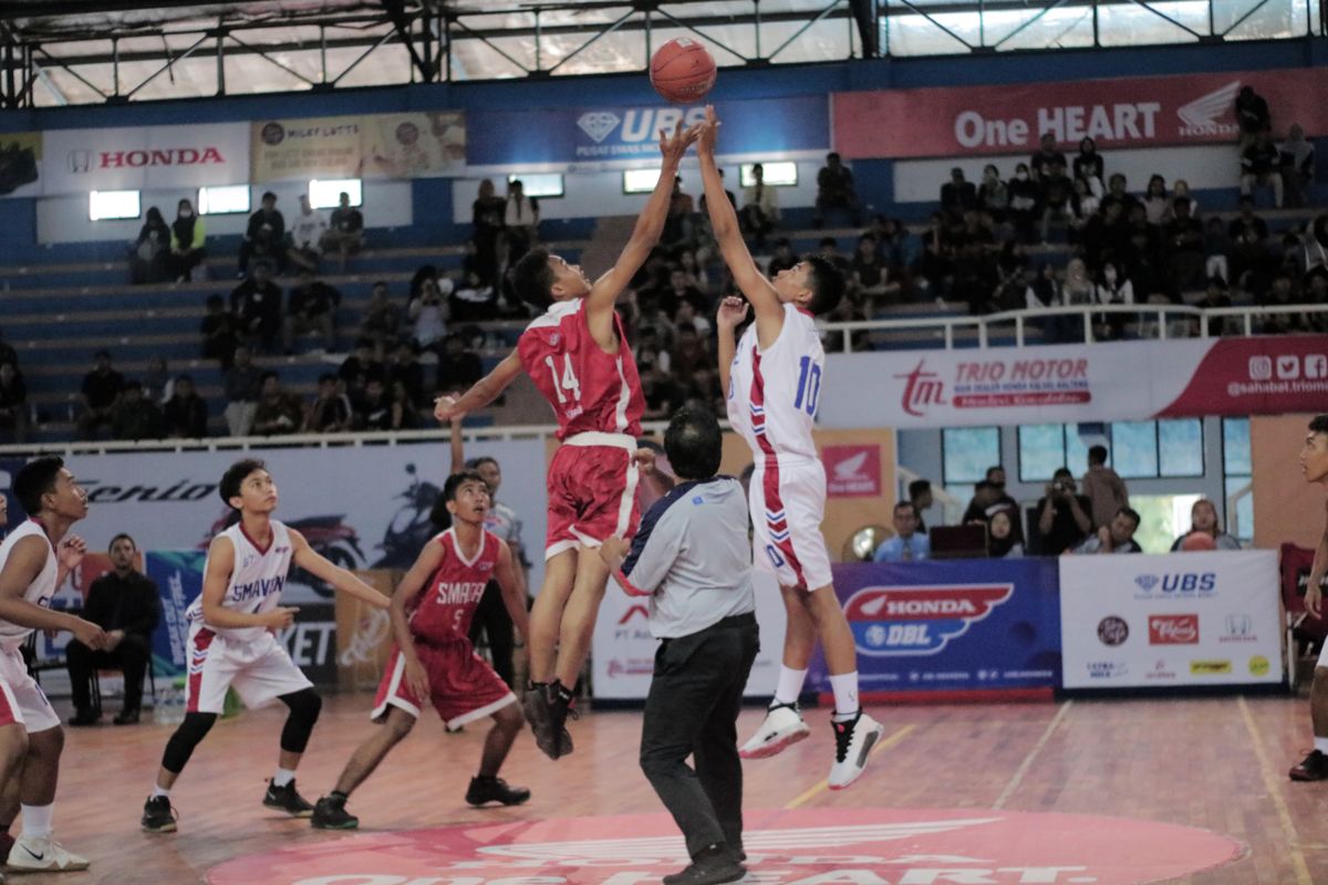 Juara Bertahan SMAN 7 Banjarmasin Masih Tajam | DBL ID Juara Bertahan SMAN 7 Banjarmasin Masih Tajam | DBL ID