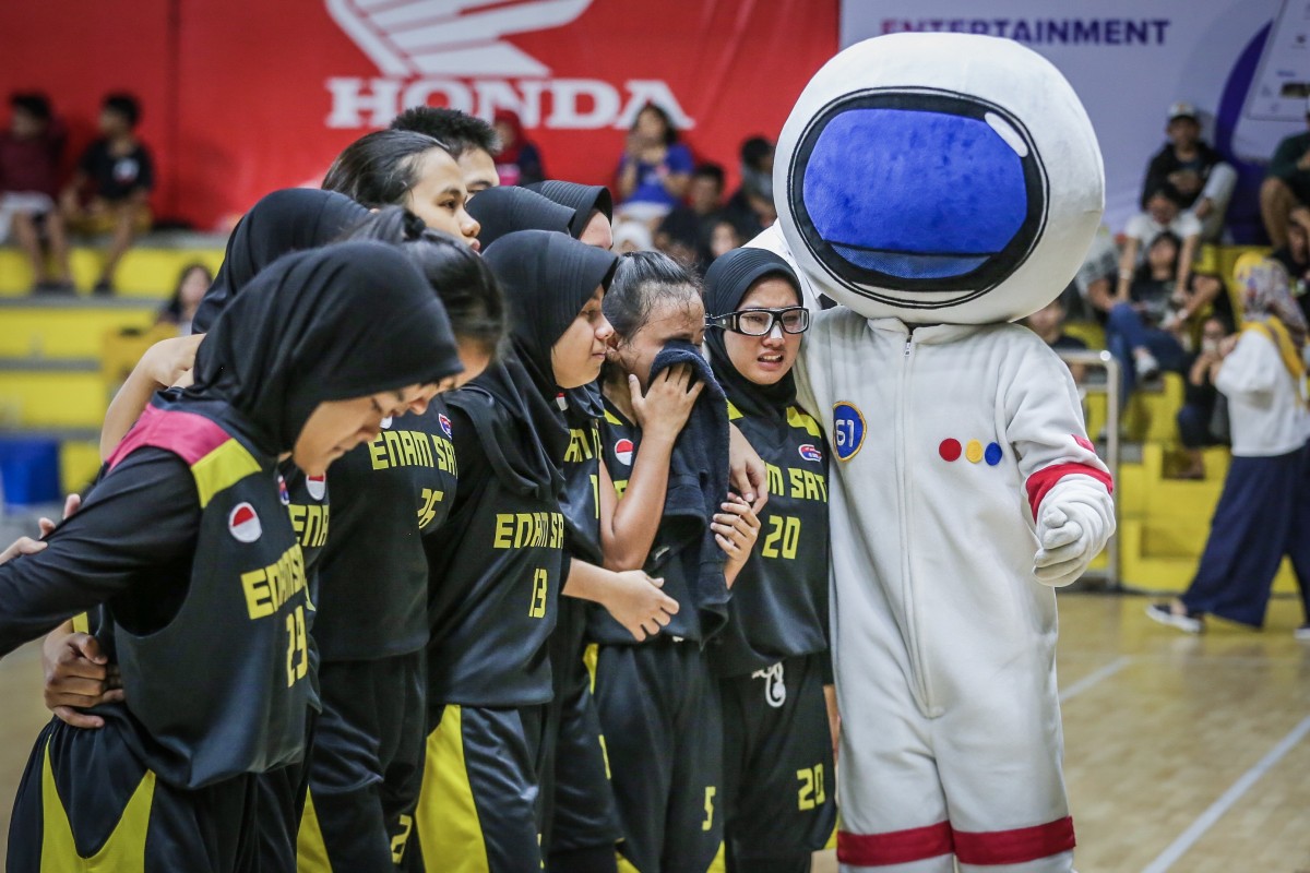 Kenalin, Major Tom! Maskot Astronotnya Laskar Nasa SMAN 61 Jakarta | DBL ID
