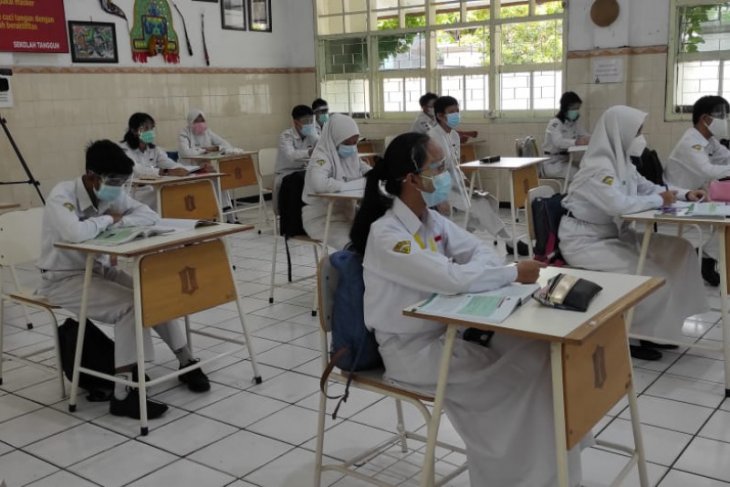 Ini Kata Abas DBL Soal Sekolah Tatap Muka Dimulai Juli 2021 | DBL ID Ini Kata Abas DBL Soal Sekolah Tatap Muka Dimulai Juli 2021 | DBL ID
