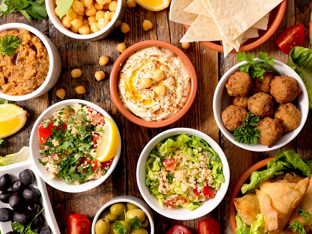 Jangan Asal! Begini Cara Atur Asupan Sahur Supaya Kuat Berpuasa ...