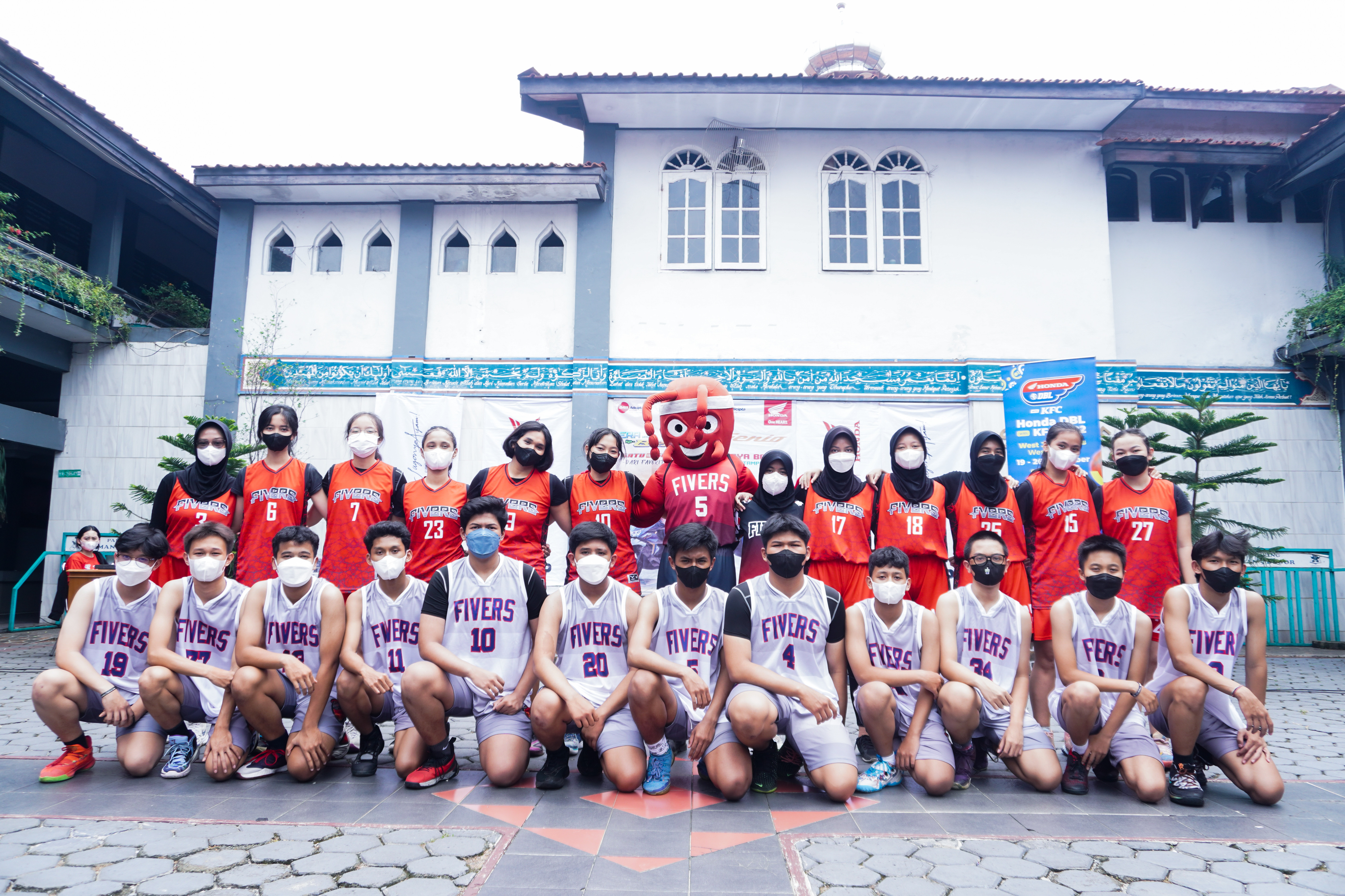 Menuju DBL Bogor: Dukungan Penuh Sekolah, Fivers Dapat Dispensasi ...