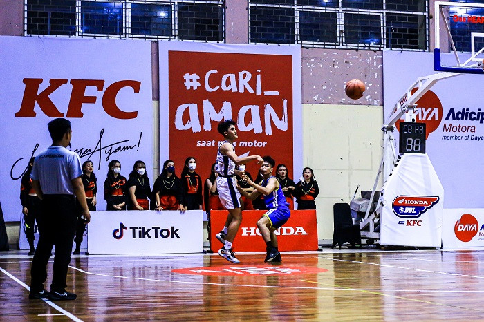 Bakal Bertemu Trimulia, Charets Prediksi Gim Berlangsung Panas | DBL ID