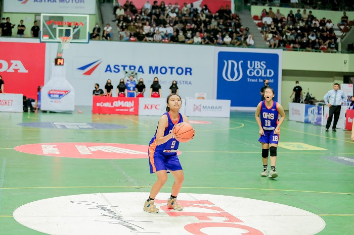Yogurt Jadi Amunisi Semangat ala Elvina Greselda Si First Team dari ...