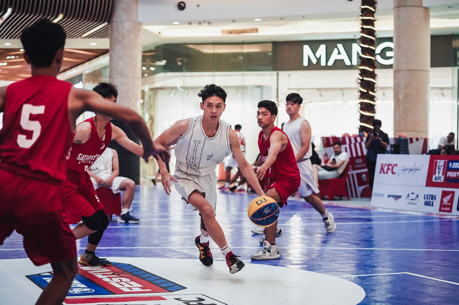 Tanpa Persiapan, Tiara Kasih Tumbangkan Kalam Kudus di KFC 3X3 ...