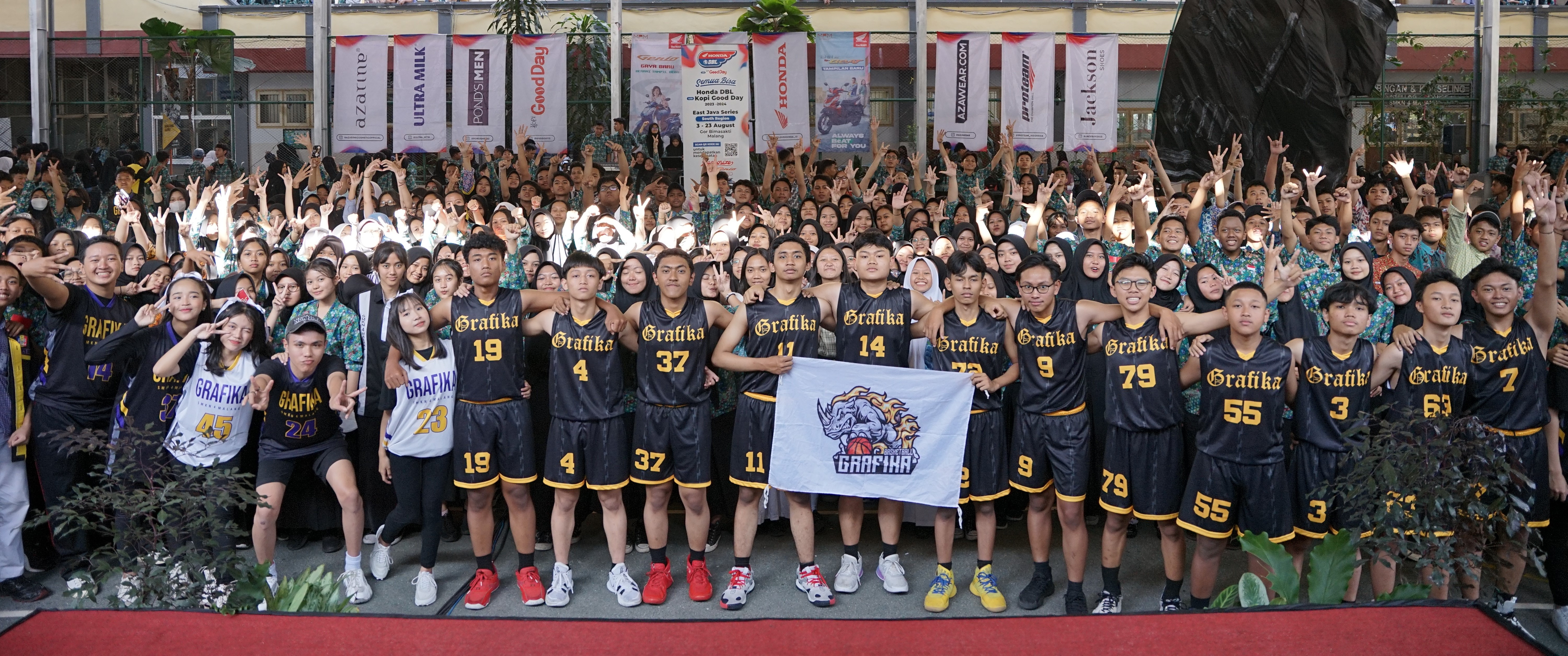 Meriah! Lebih dari 500 Siswa Ramaikan DBL Roadshow SMKN 4 Malang | DBL ID