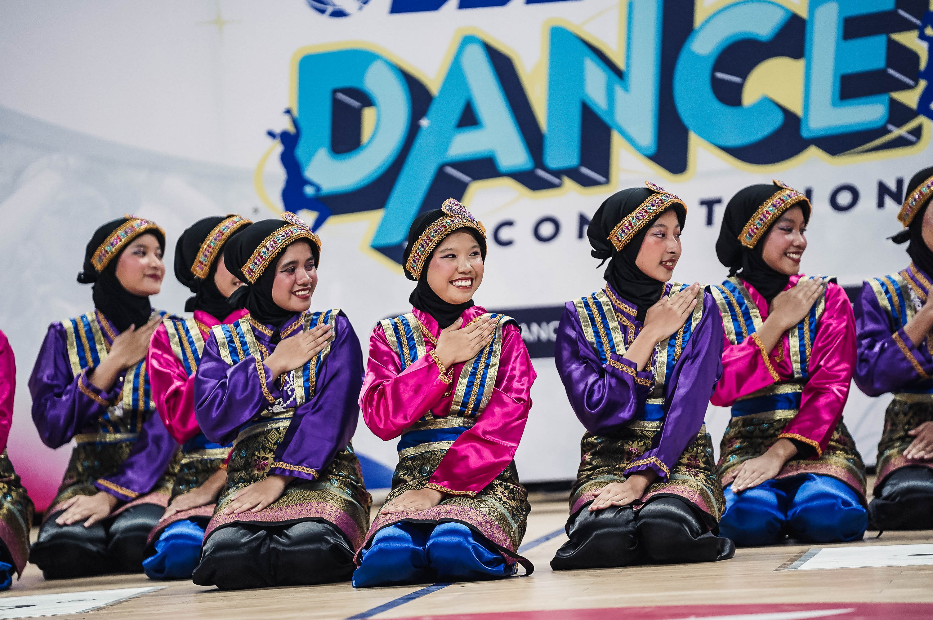 Tari Saman dari Trancesilvel'2 Ramaikan DBL Dance Competition | DBL ID
