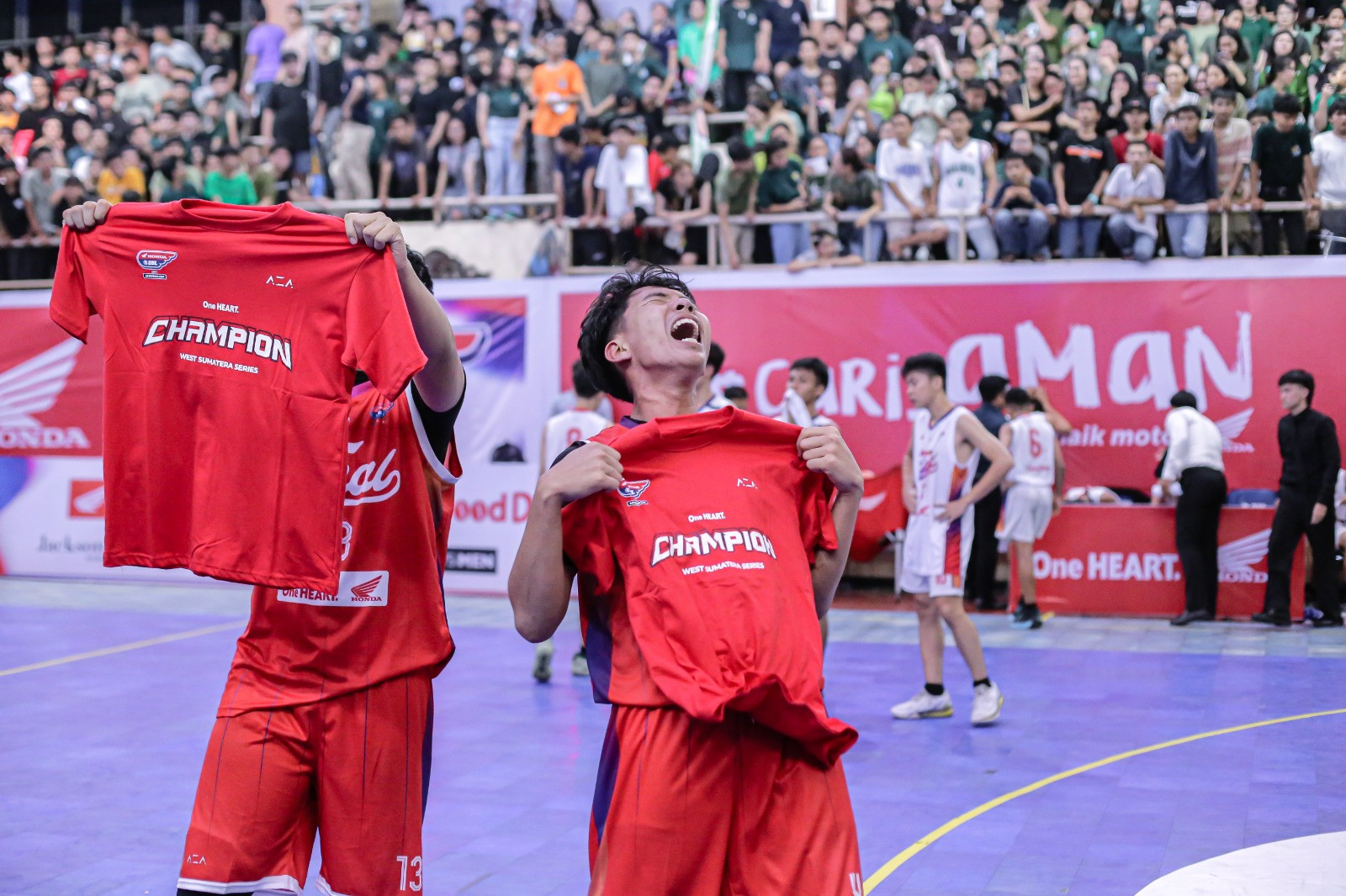 Pesantren Juga Bisa! Ar-Risalah Korbankan Waktu Libur Demi Gelar Juara ...