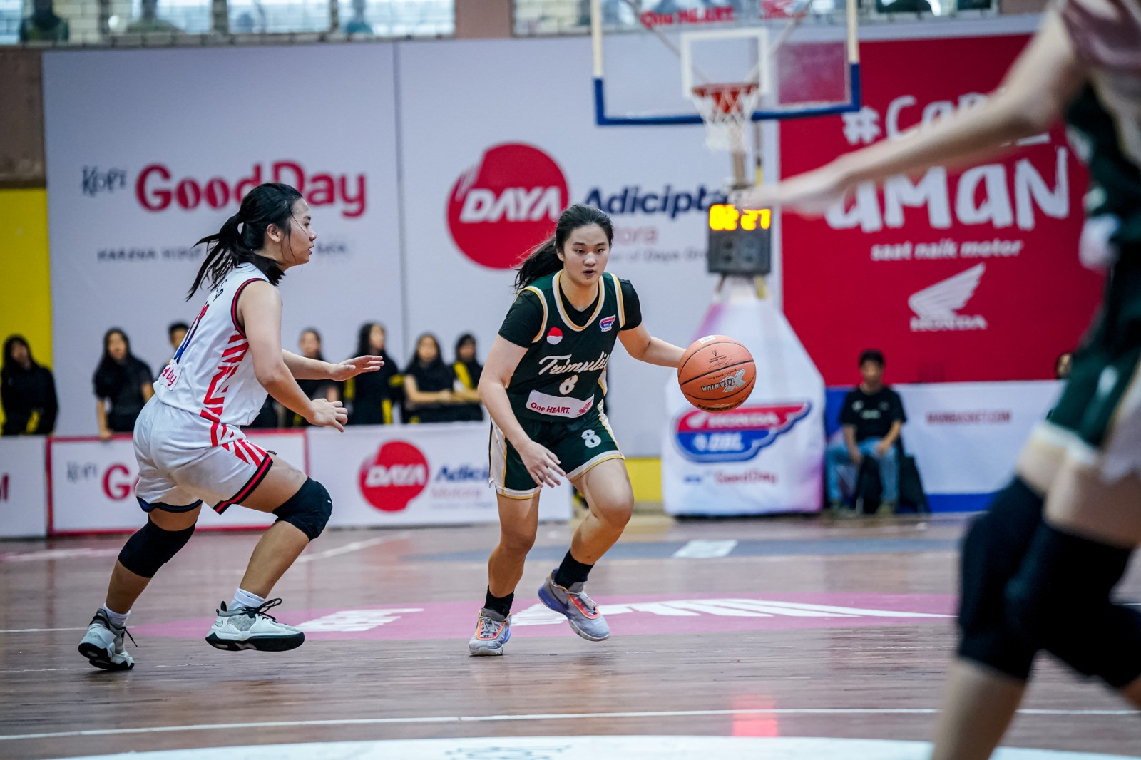 Kilas Balik Finalis DBL Bandung: Putri Trimulia yang Berbahaya! | DBL ID