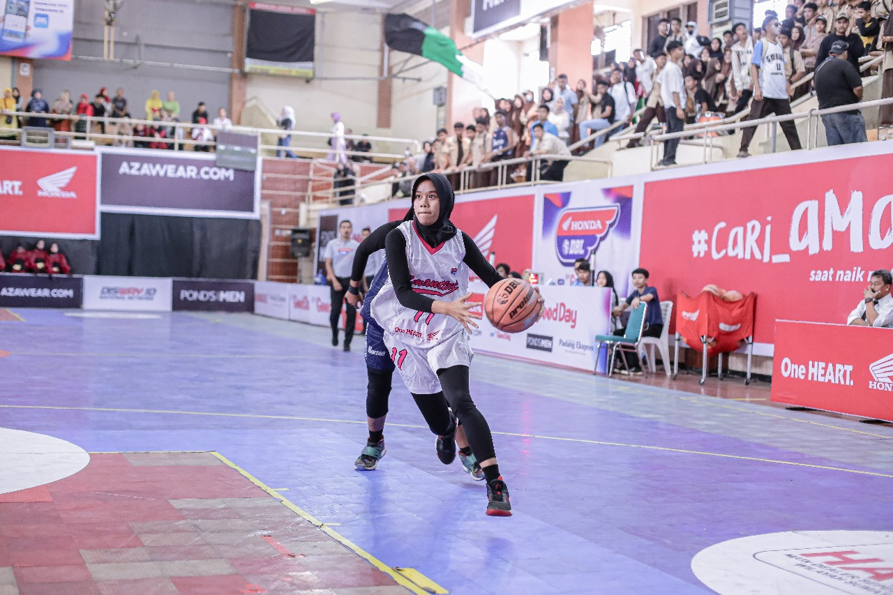 Para Finalis Dominan! Reviola Dyfa Pimpin Top 5 Assist Leaders DBL ...