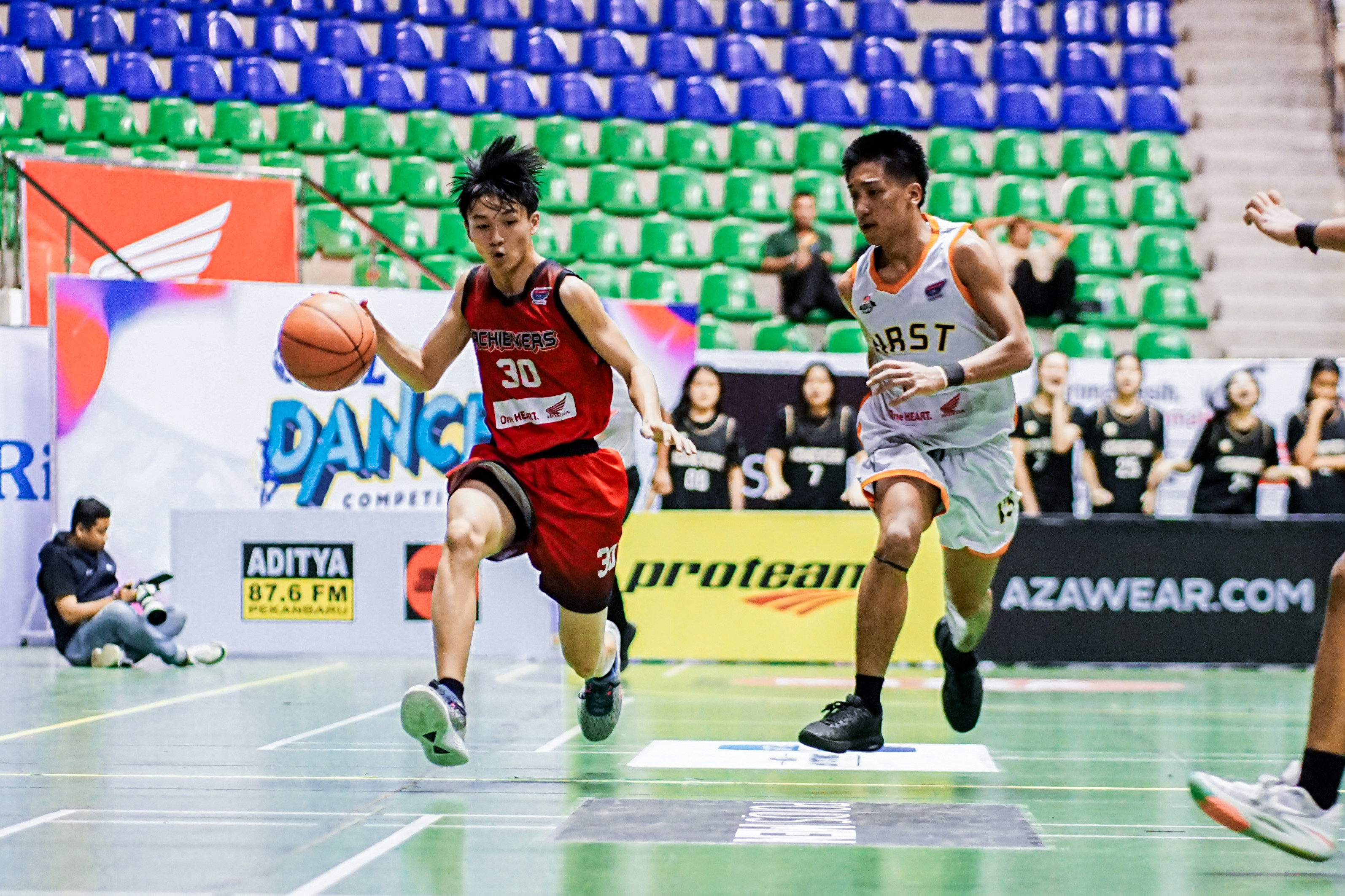 Eksploitasi Lawan! Berikut Pemain yang Masuk Top 5 Steal Leaders Putra ...