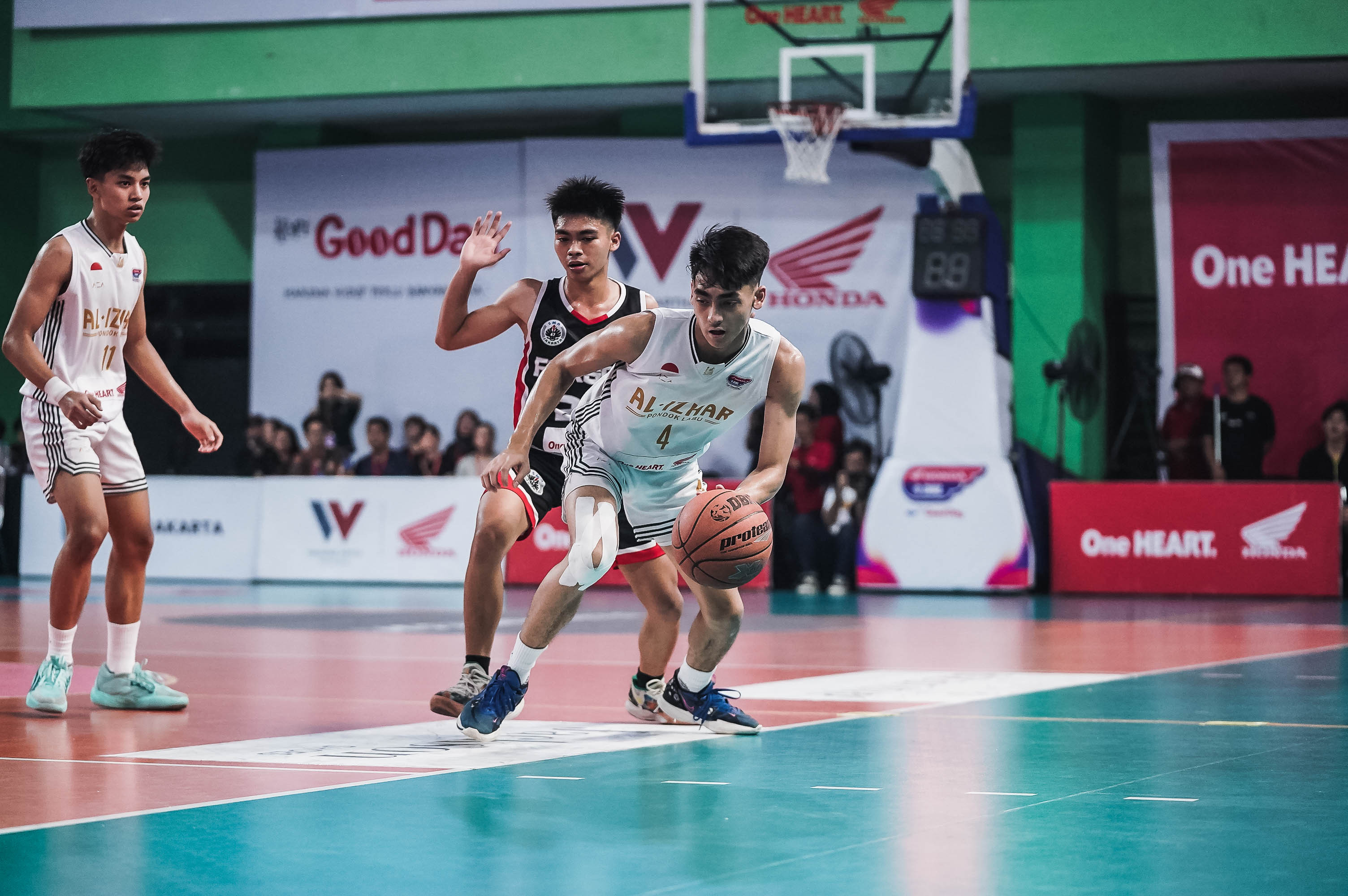 Ganteng Nih! Lazuardy Pimpin Top 5 Steal Leaders Putra DBL Jakarta ...