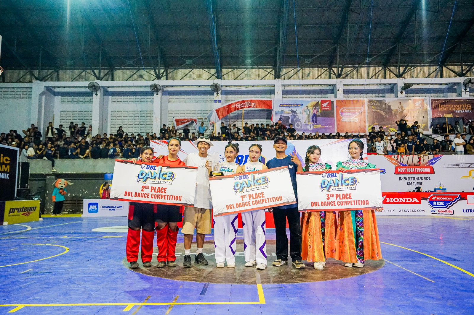 Cantik! Berikut Best of Three DBL Dance Competition 2024 West Nusa ...