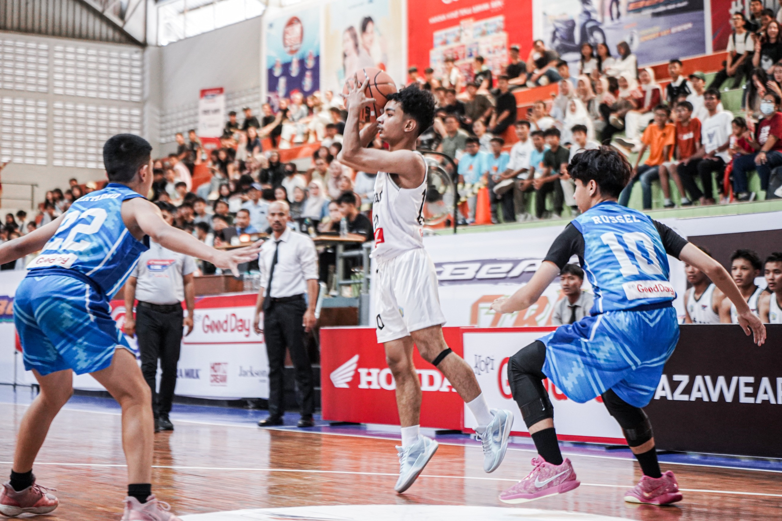 Di Balik Kemenangan Smaga, Ada Touring Bareng yang Bikin Bahagia | DBL ID