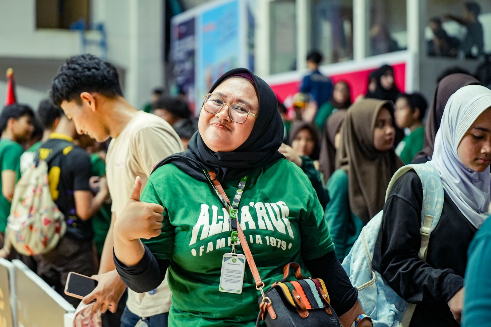 Kenalan Sama Yofa Dinariska, Kepsek SMA Al-Maruf yang Selalu Nribun di DBL! | DBL ID