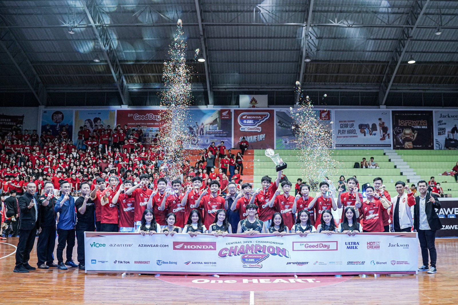 Warga Surakarta Juara DBL Central Java di Kota Semarang! | DBL ID