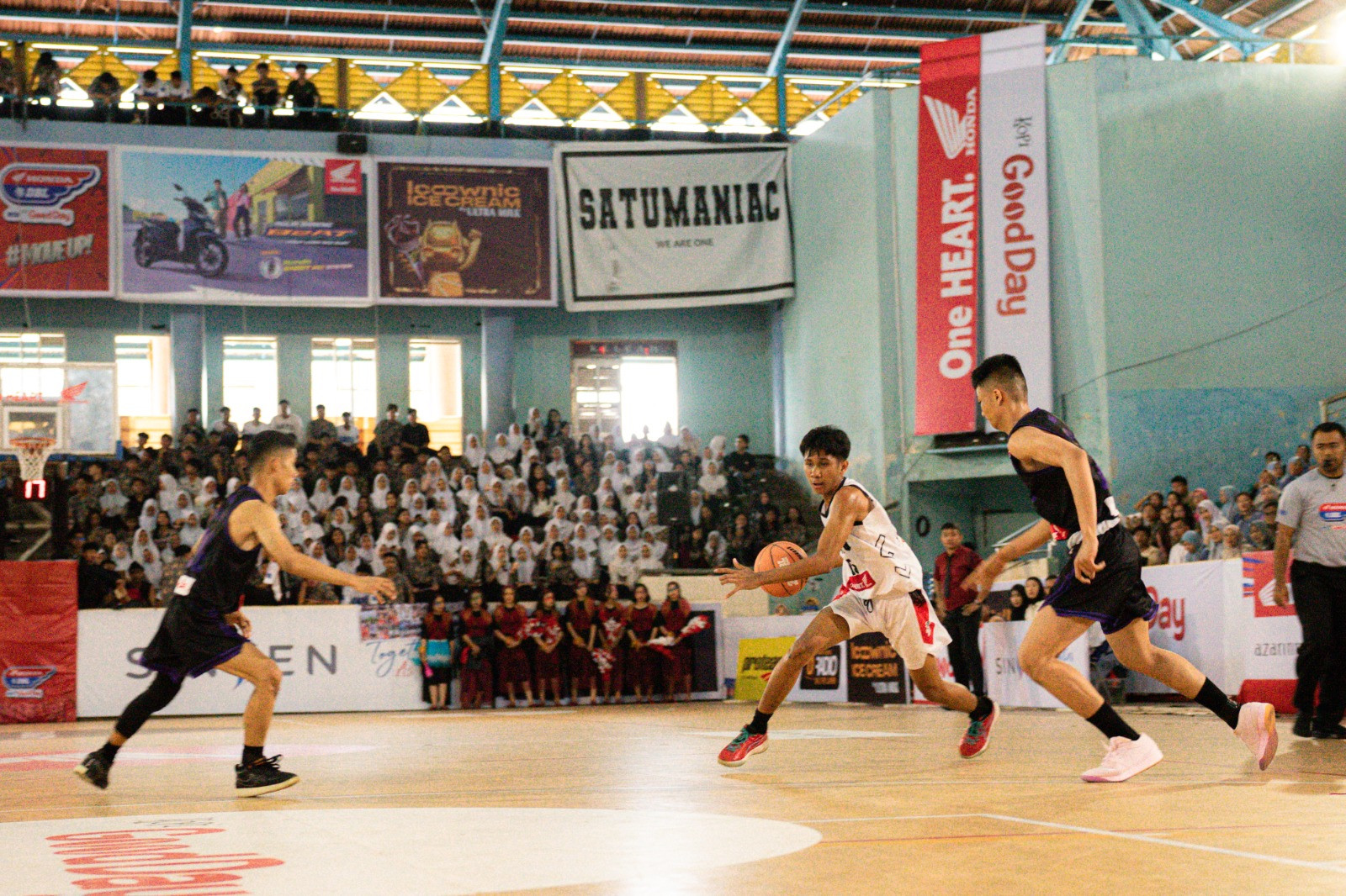 Hasil DBL Jambi: Putra Satu Terhenti, Putri Satu Terus Berlari! | DBL ID