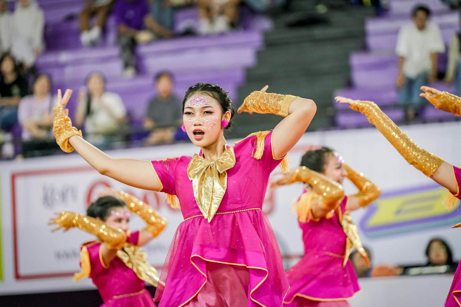 Syafira Ratna, Dancer Galan yang Punya Prestasi Gymnastic Level ...