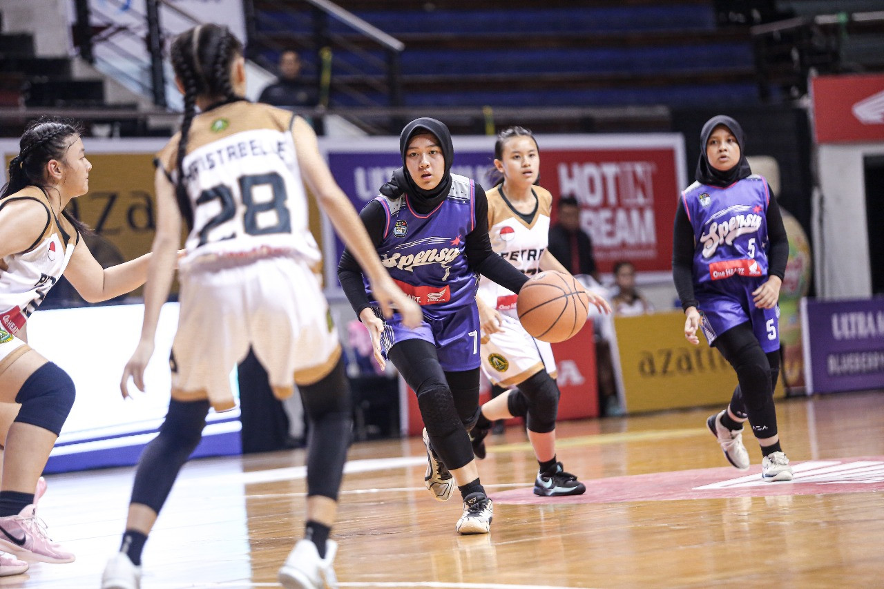 Amankan Kemenangan untuk Spensix, Naomi Alycia Masih Belum Puas! | DBL ID