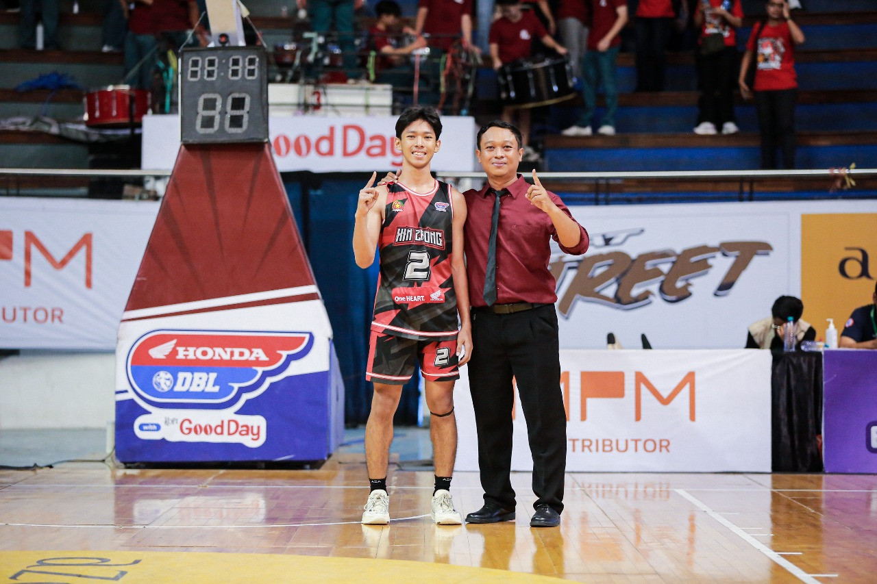 Christian Hubert Selalu Ingat Pesan Papa selama Tampil di DBL Surabaya ...