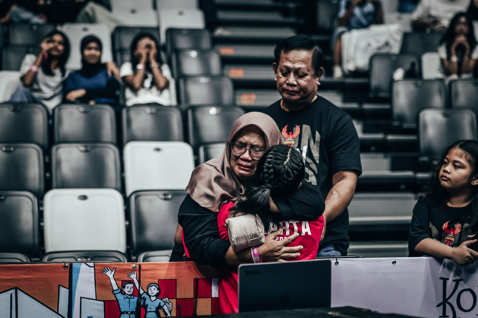 Ibunda Tasya, Saksi Bisu Jatuh-Bangun Sang Buah Hati Kejar Satu Per ...